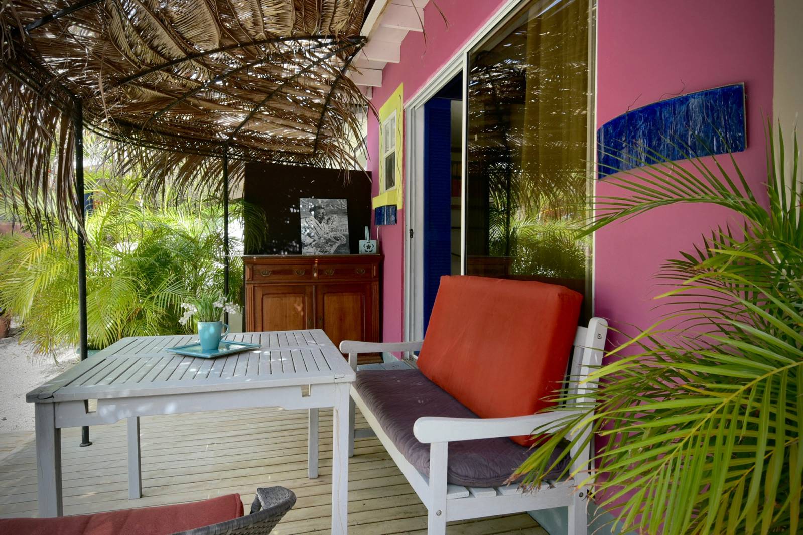 Beach House Aruba - Home